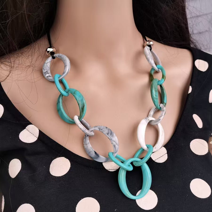 Geometric Link Chain Necklace – Merric